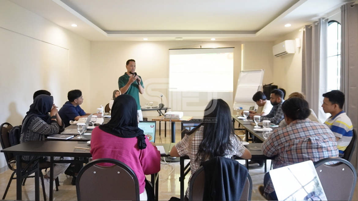 Pelatihan Jurnalisme Hak Asasi Manusia Sebagai Pilar Kelapa Sawit Berkelanjutan | SIEJ ...